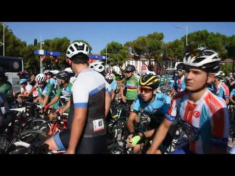 15 Temmuz Şehitlerini Anma Ulusal Bisiklet Yol Yarışı başladı