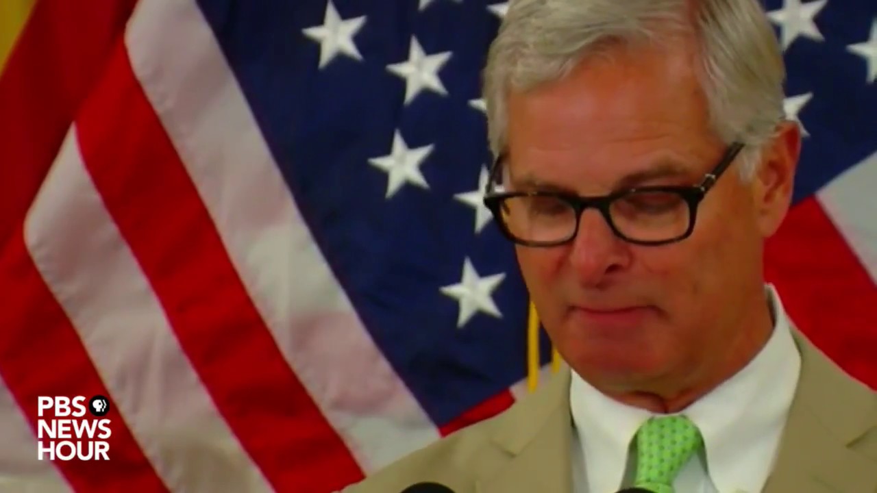 WATCH LIVE: McCain family spokesman Rick Davis discusses John McCain's ...