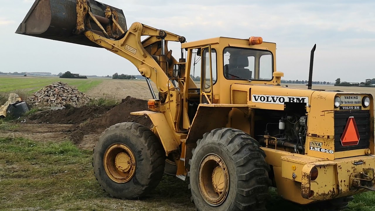 Volvo LM 846 - YouTube