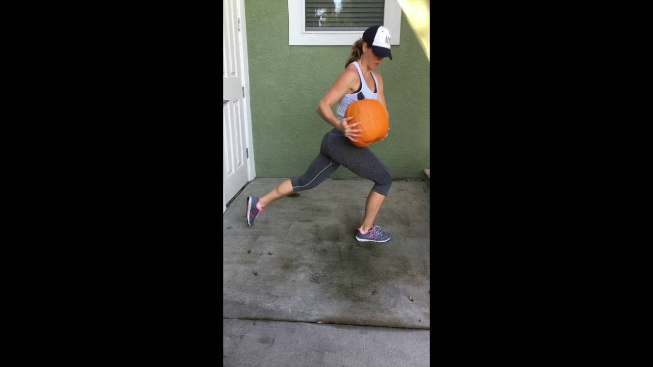 Reverse lunge w/torso twist - YouTube