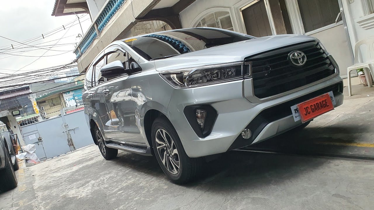 INNOVA 2022 100KM ONLY BASIC ACCESSORIES UPGRADE. - YouTube