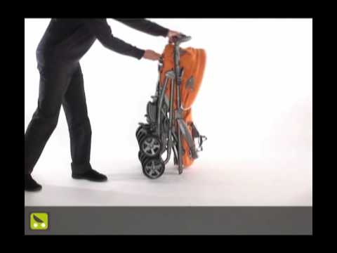 Poussette-Magazine : pliage de la poussette Peg Pérego Pliko P3 ...