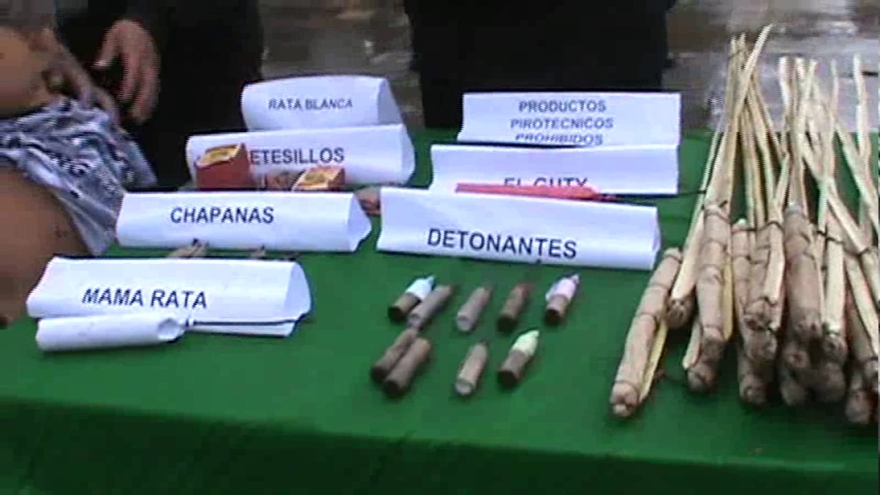 PRUEBA DE COHETES Y EXPLOSIVOS PASCO 5 - YouTube