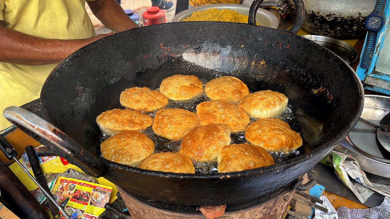 Malda famous street Dal Puri recipe - YouTube