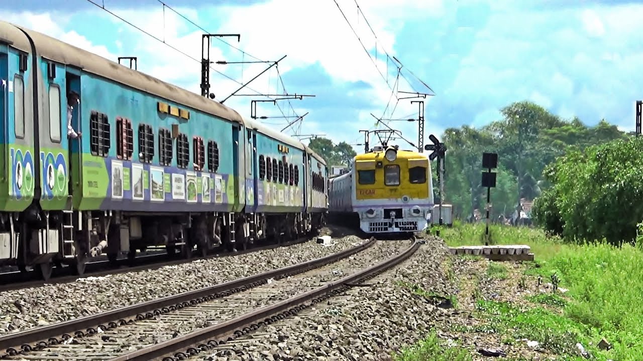 Tata Steel Express crossed by Midnapore Local between Santragachi ...