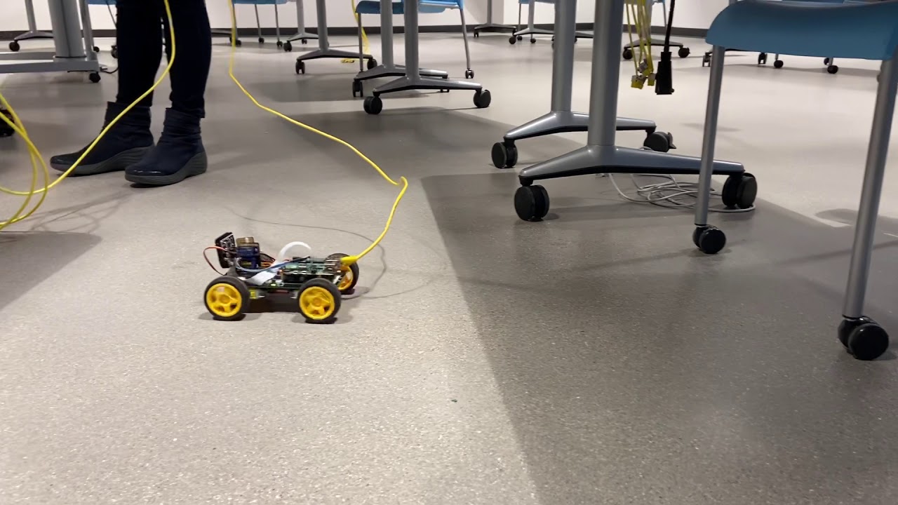 Robot moving in Different Speeds - YouTube