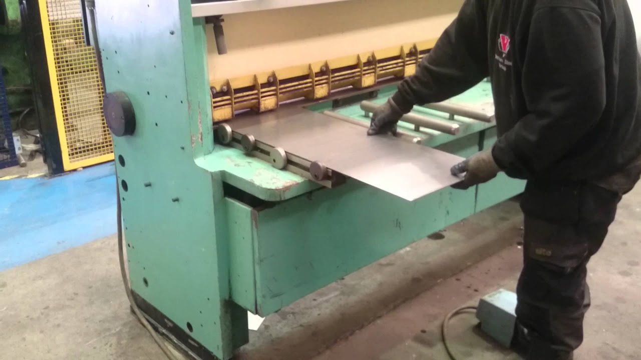 Promecam GTH420 Hydraulic Shear - YouTube