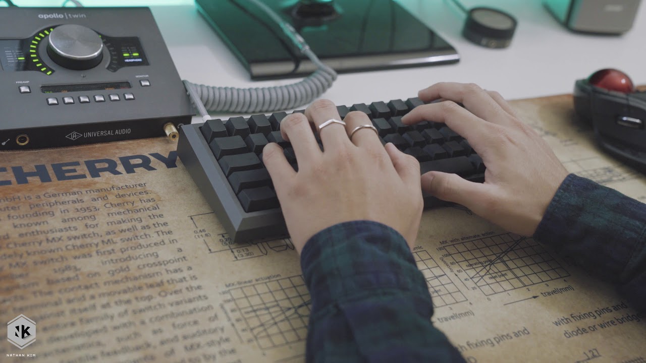 Fjell with PPS Keycaps and lubed Holy Pandas Typing Sounds - YouTube