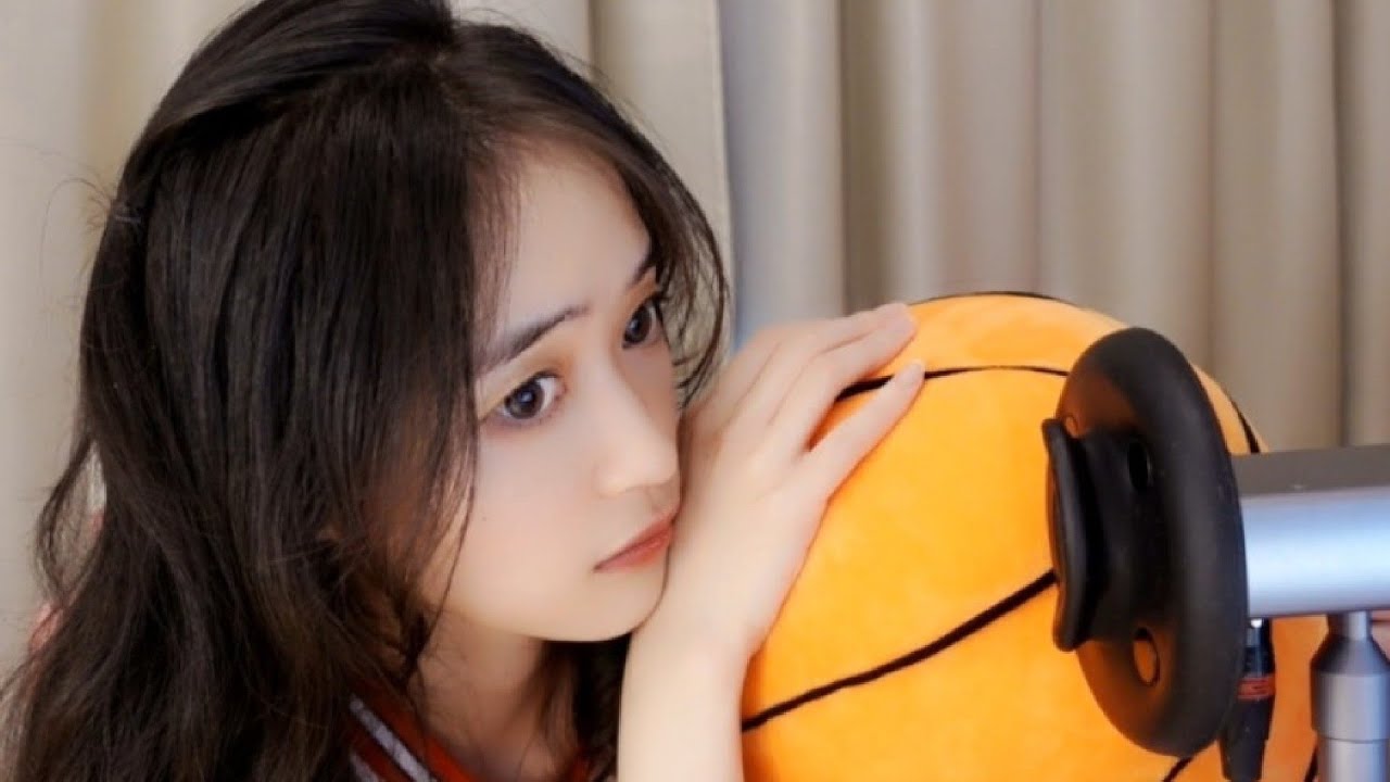 ASMR | Haruko Akagi Sleep Aid - YouTube