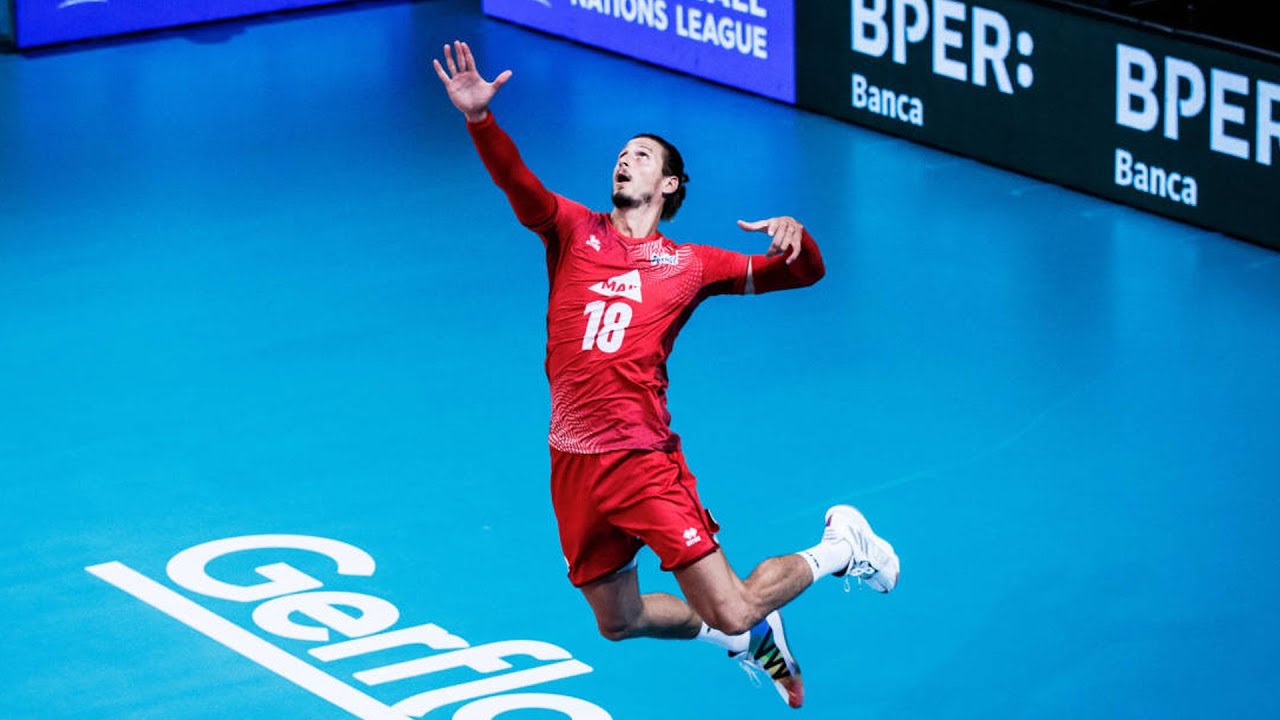 Crazy Left Handed Volleyball Player - Thibault Rossard - YouTube