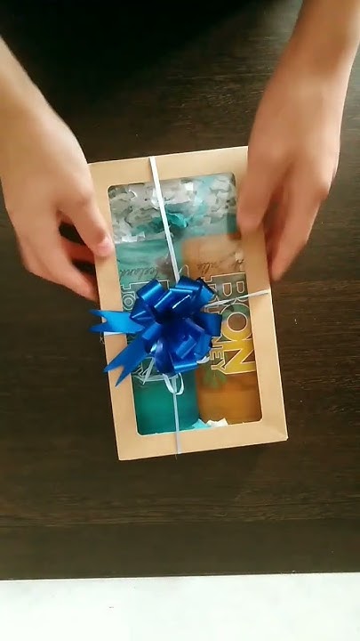 Открыл 1 из подарков на Birthday 🎂 #подарок #открытие - YouTube