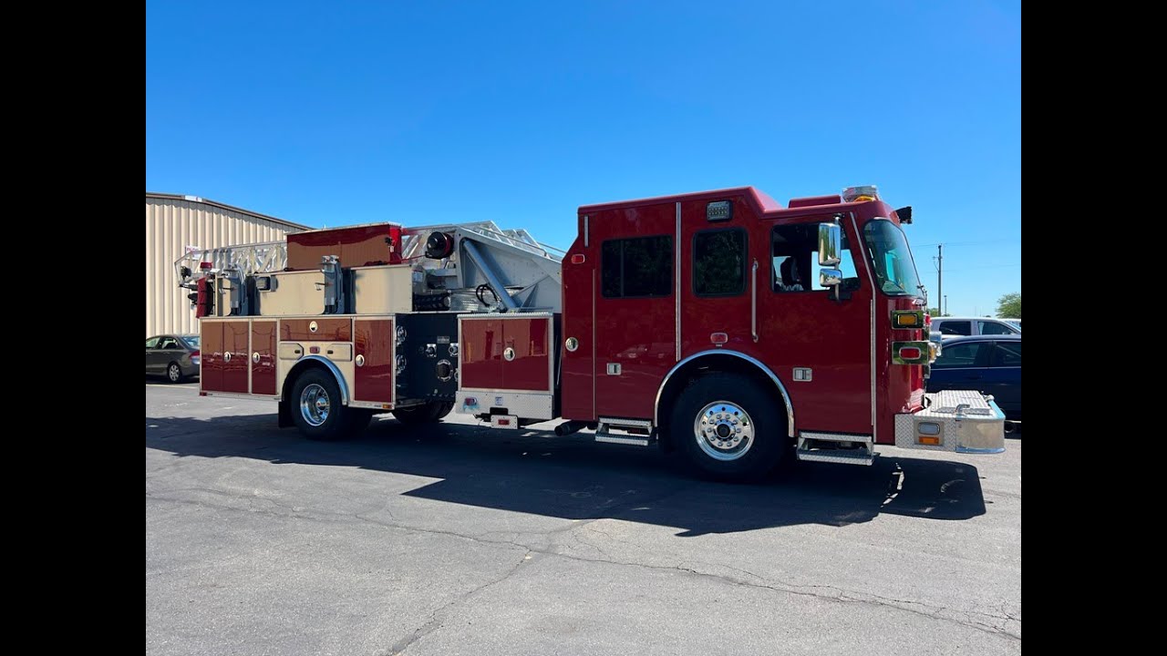 SFEV - At the Sutphen factory - Pinning the Ladder on Indian River ...