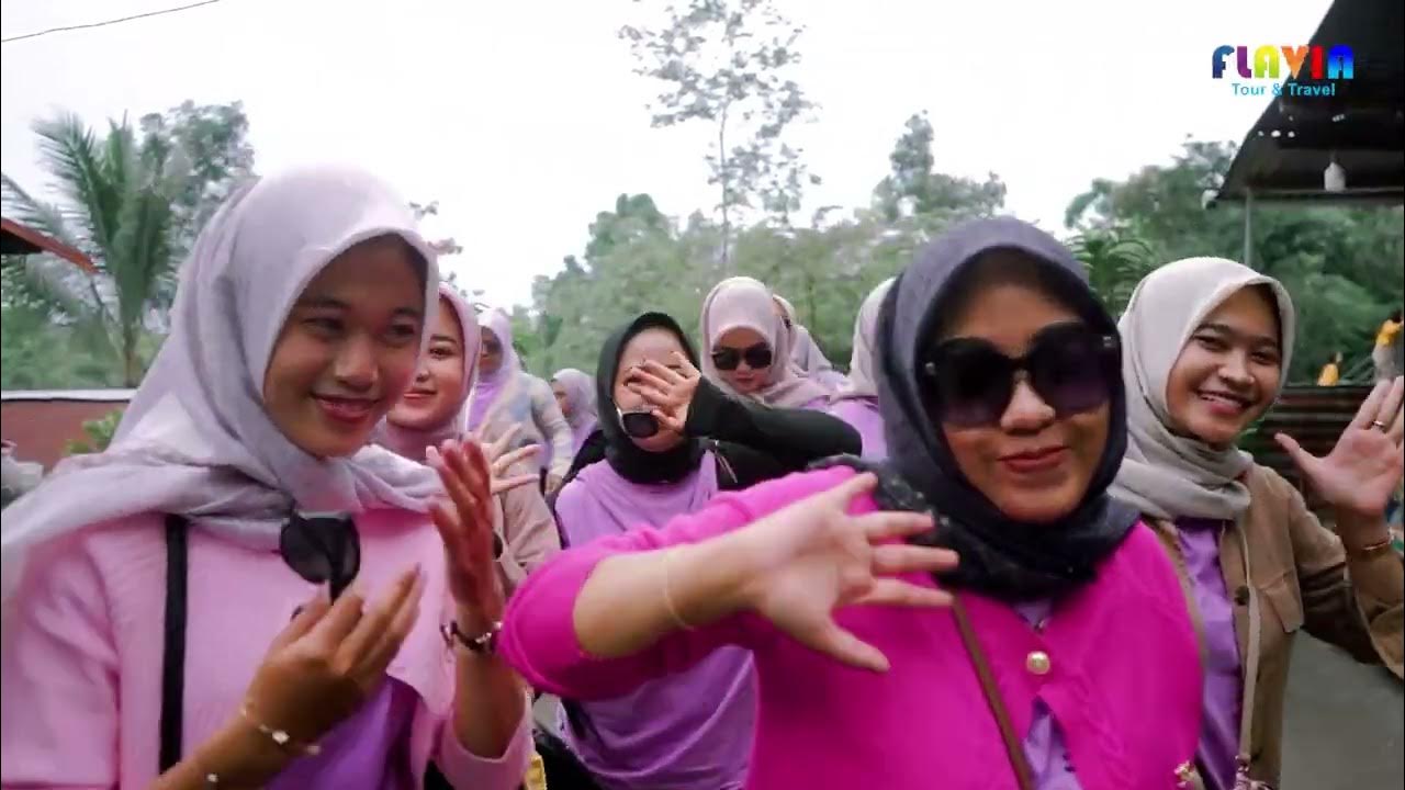 Family Gathering Area Purwodadi Grobogan Goes To Jogja || Flavia Tour & Travel - YouTube