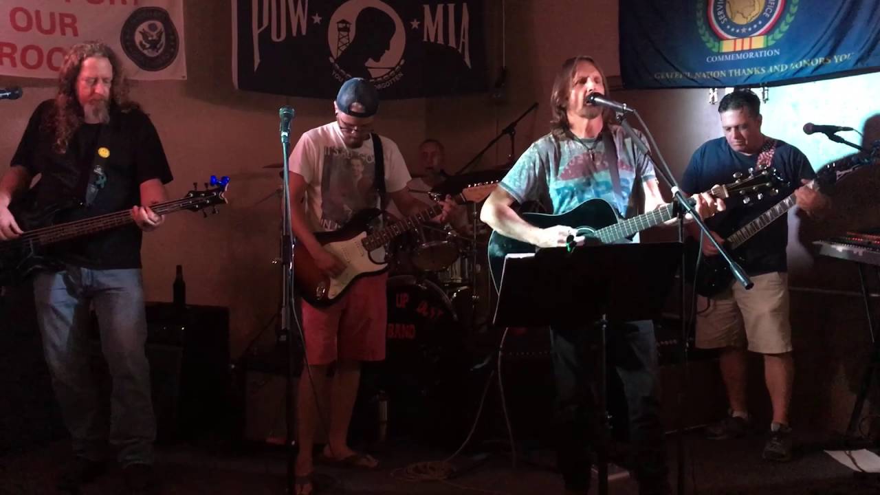 Kickin up dust band - YouTube