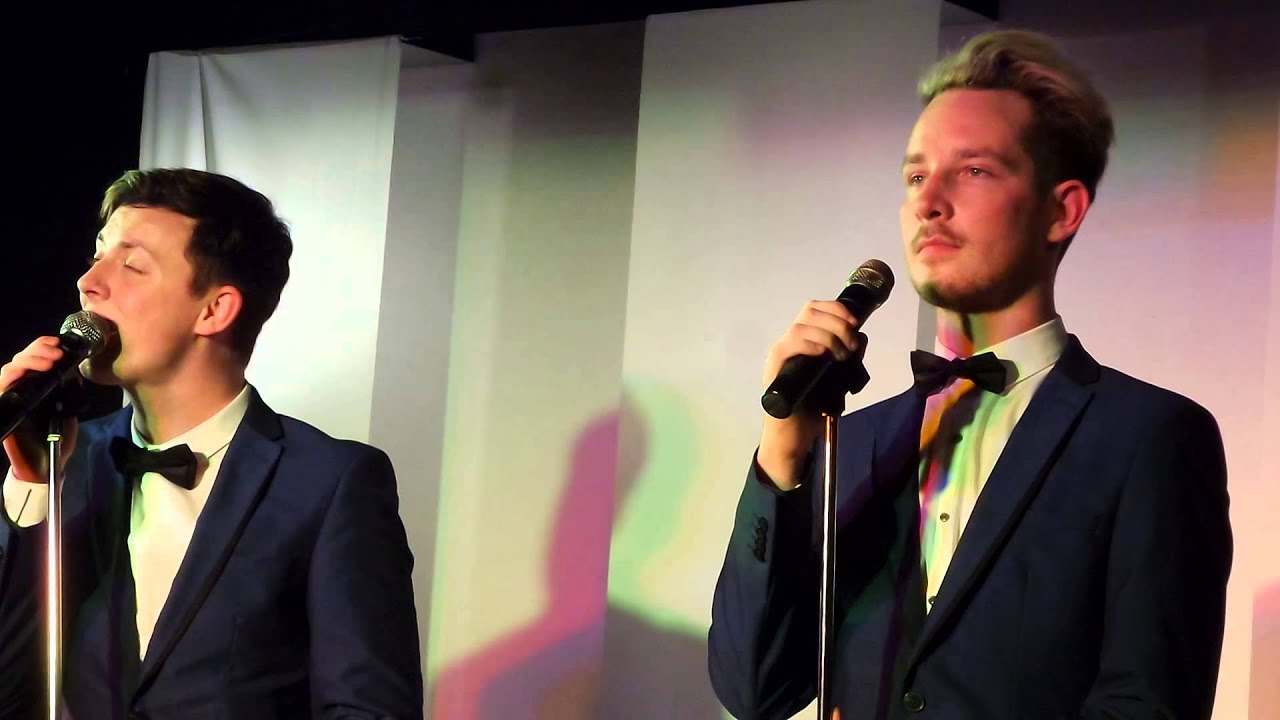 Reece and Max(10) kiss the air Reece Washington and Max Fox - YouTube