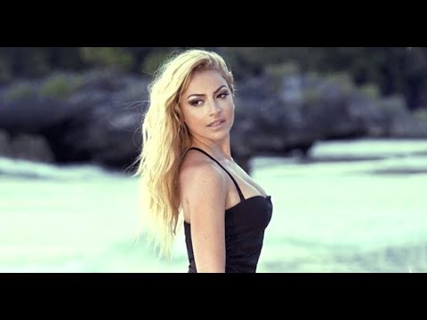 Ünlü Şarkıcı Hadise, 10 Bin 500 TLlik Elbisesiyle Dudak Uçuklattı!