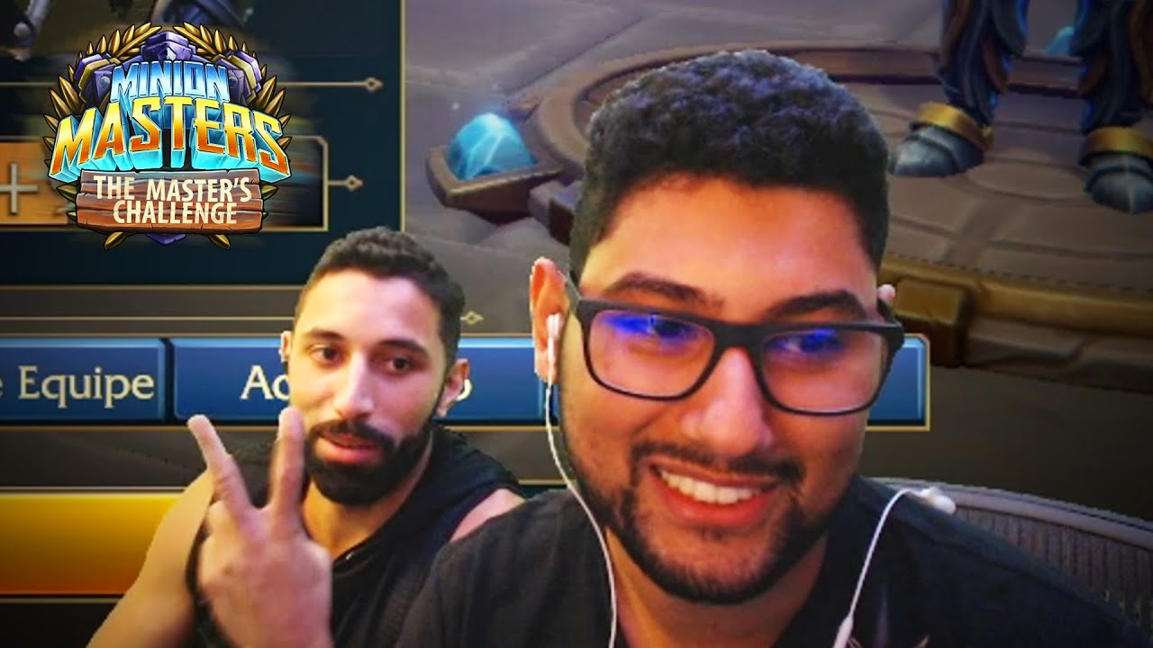 Jogando com o braço direito no Clash Royale de PC rumo à liga máxima ...