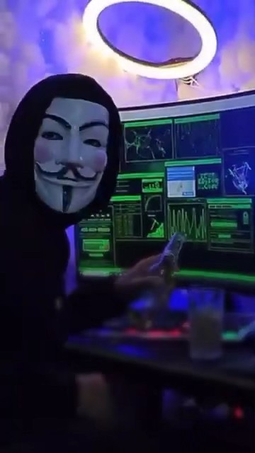 Bro is secretly rich #troll#mreditlk#trollface#rich#funkmusic - YouTube