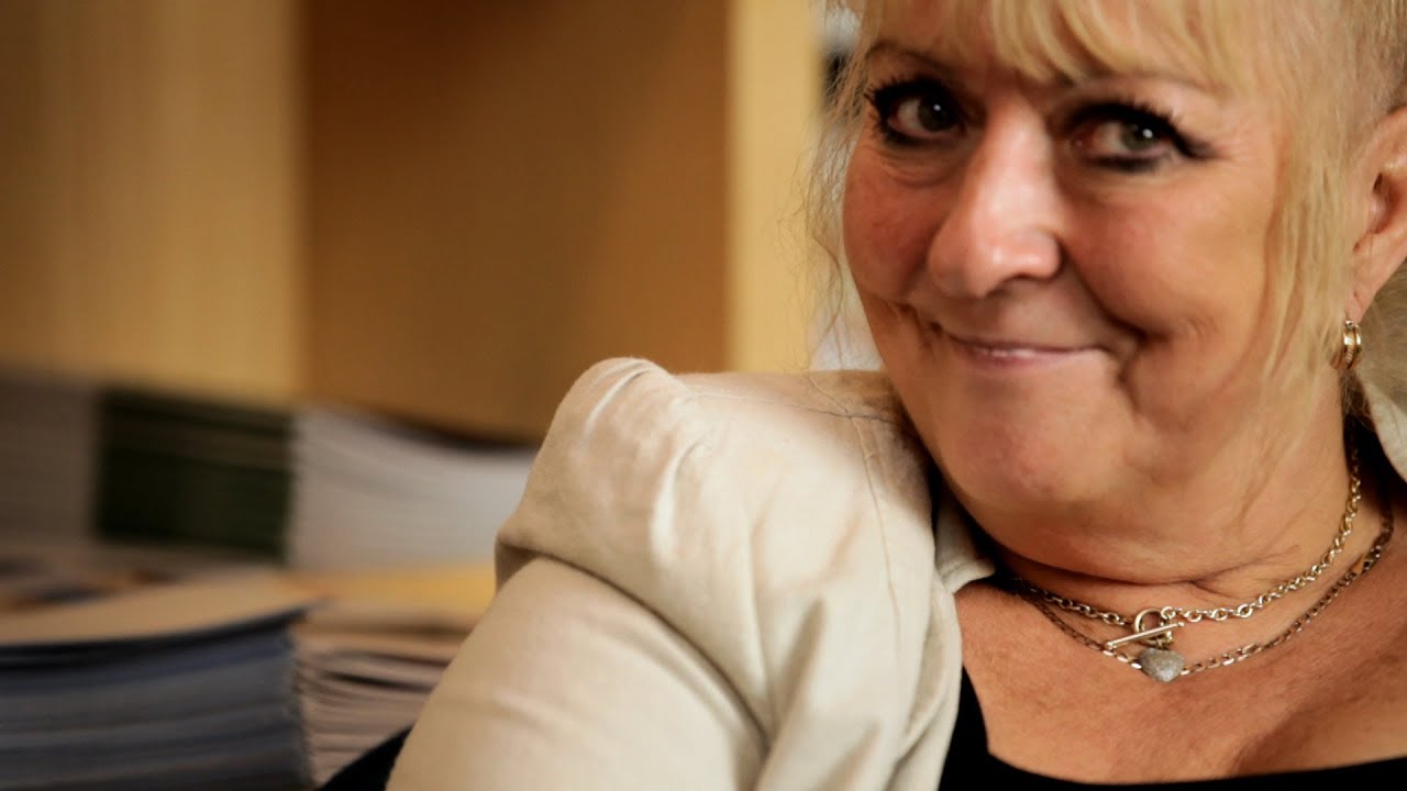 Patsy's story - Macmillan Cancer Support - YouTube