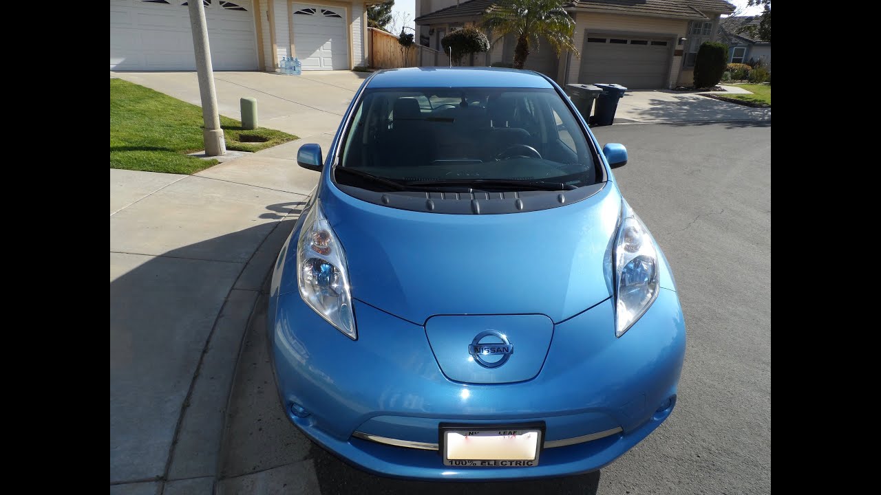 Charging Electric Car with a Portable Inverter Generator - YouTube
