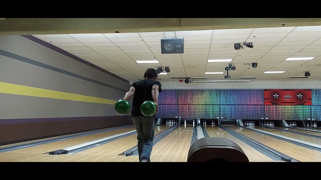 Bowling splits - YouTube