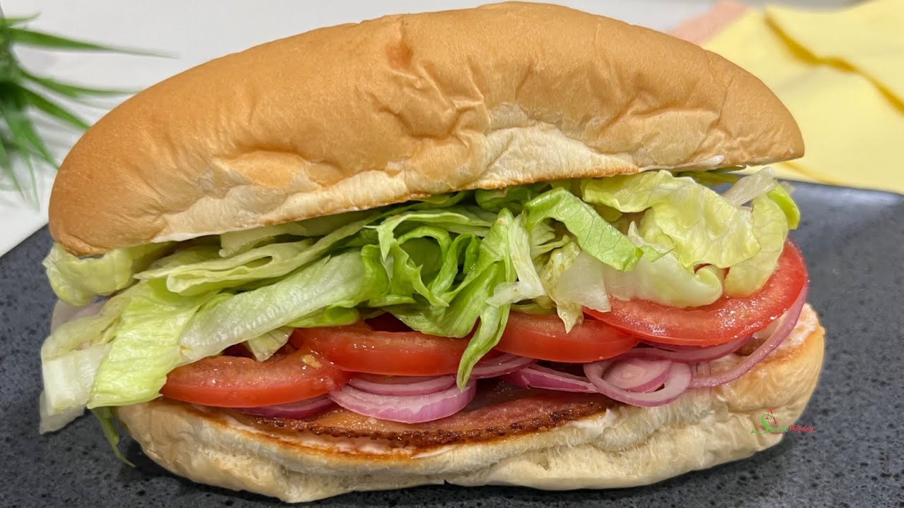 This BLT Sandwich Is Ready In Five Minutes, Making It A Perfect ...