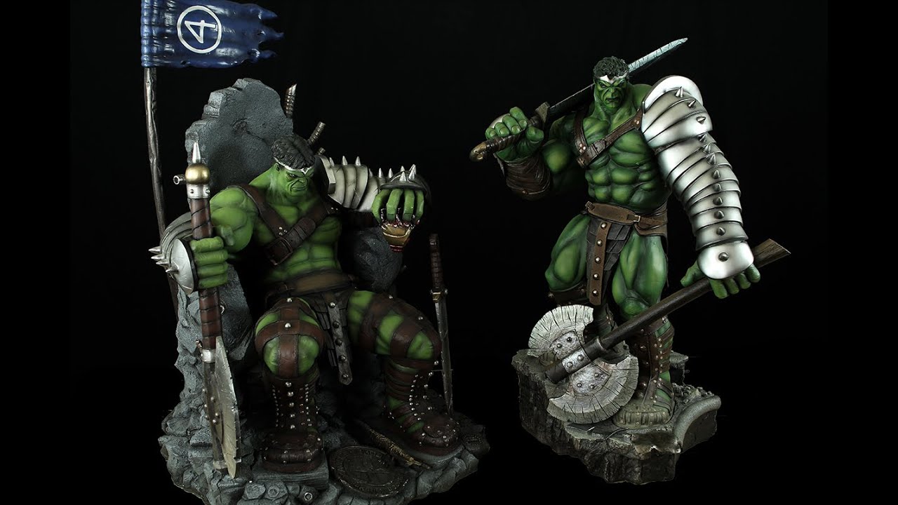 Hulk on throne and King Hulk Comparison - YouTube