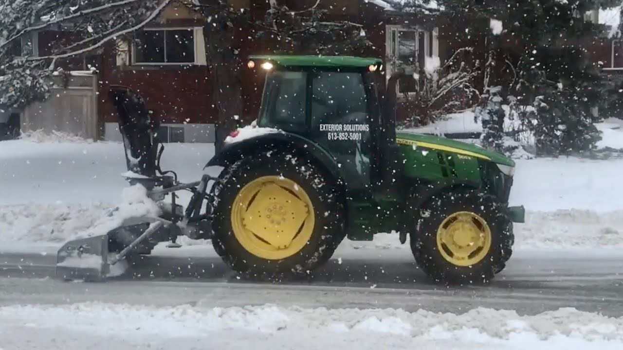 Snow Removal John Deere Tractor with Snow Blower - YouTube