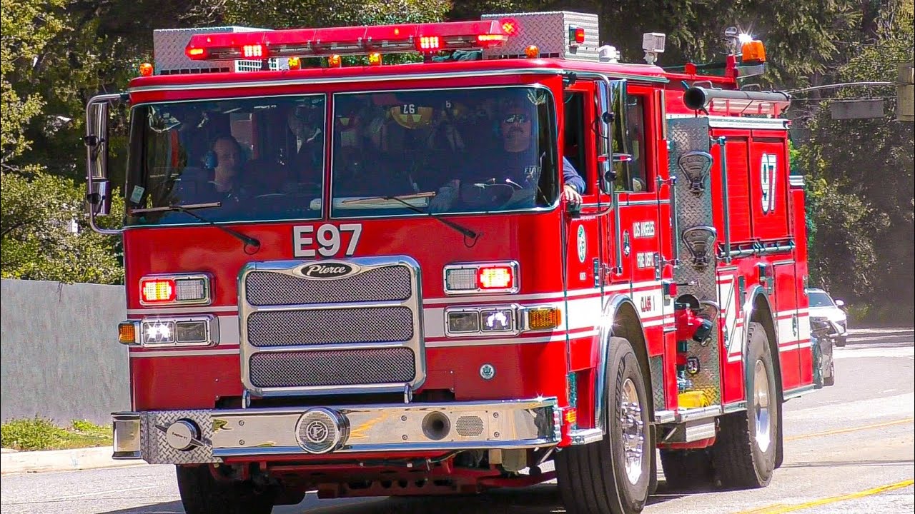 LAFD Engine 97 & *New* Rescue 97 Responding - YouTube