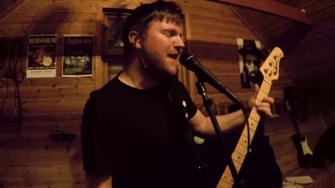 Slush - Live And Let Die - YouTube