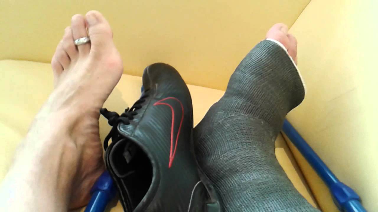SLC Cast Gips Nike Shox Rivalry - 04.10.2015 - 3 - YouTube