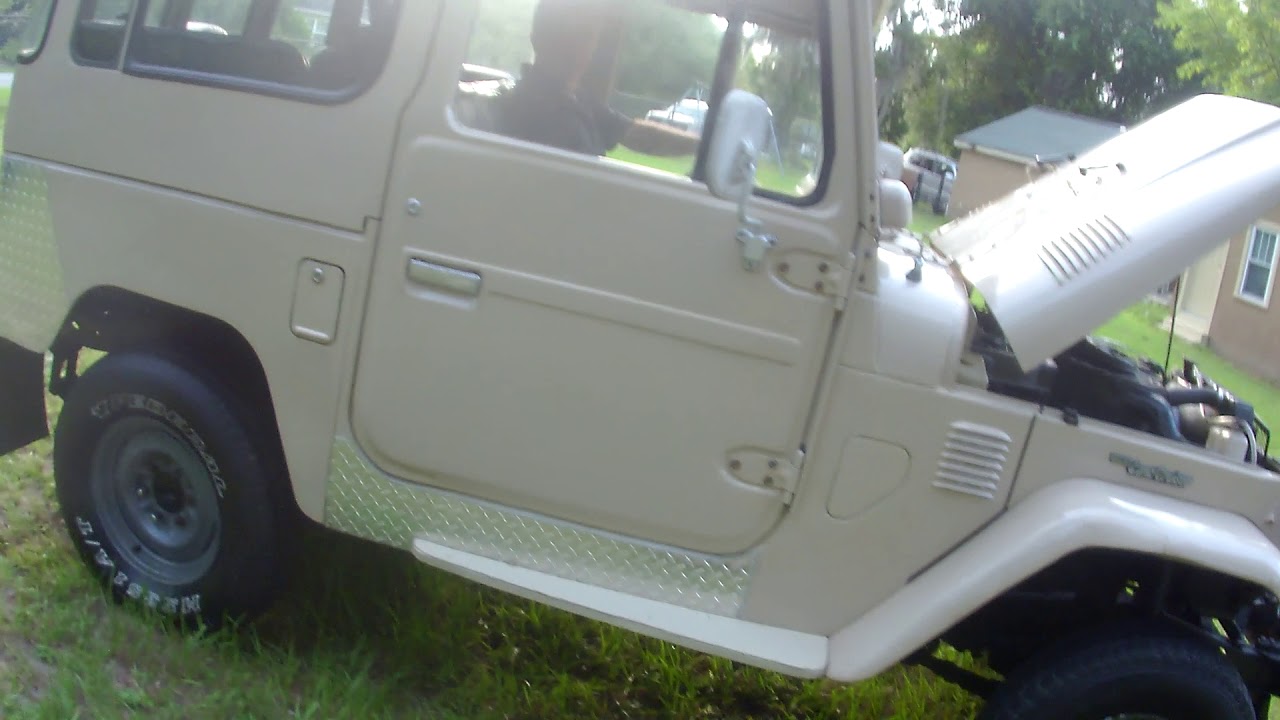 Toyota Land Cruiser BJ40 Diesel engine sound. - YouTube