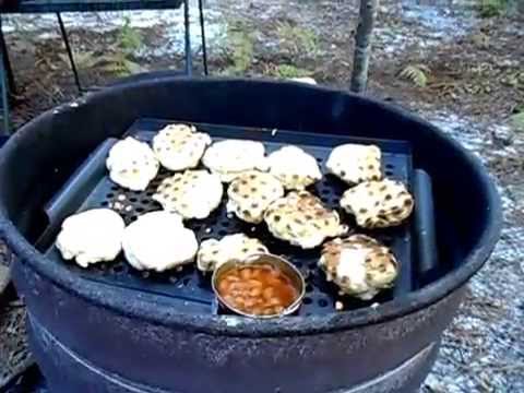 Off grid cooking! Biscuits and gravy over the camp fire! - YouTube