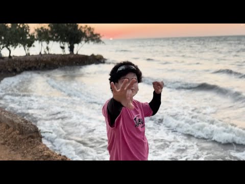 Foxvi - Minina (Video Oficial)