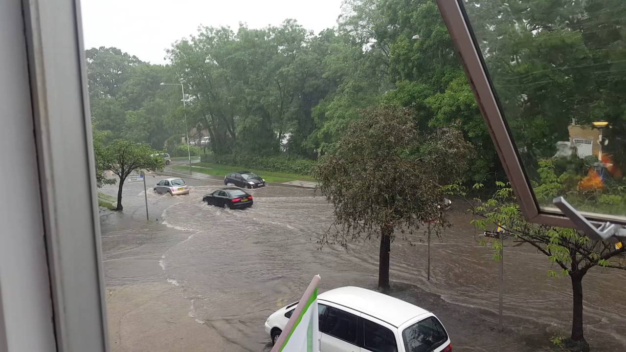 Ickenham West Ruislip floods - YouTube