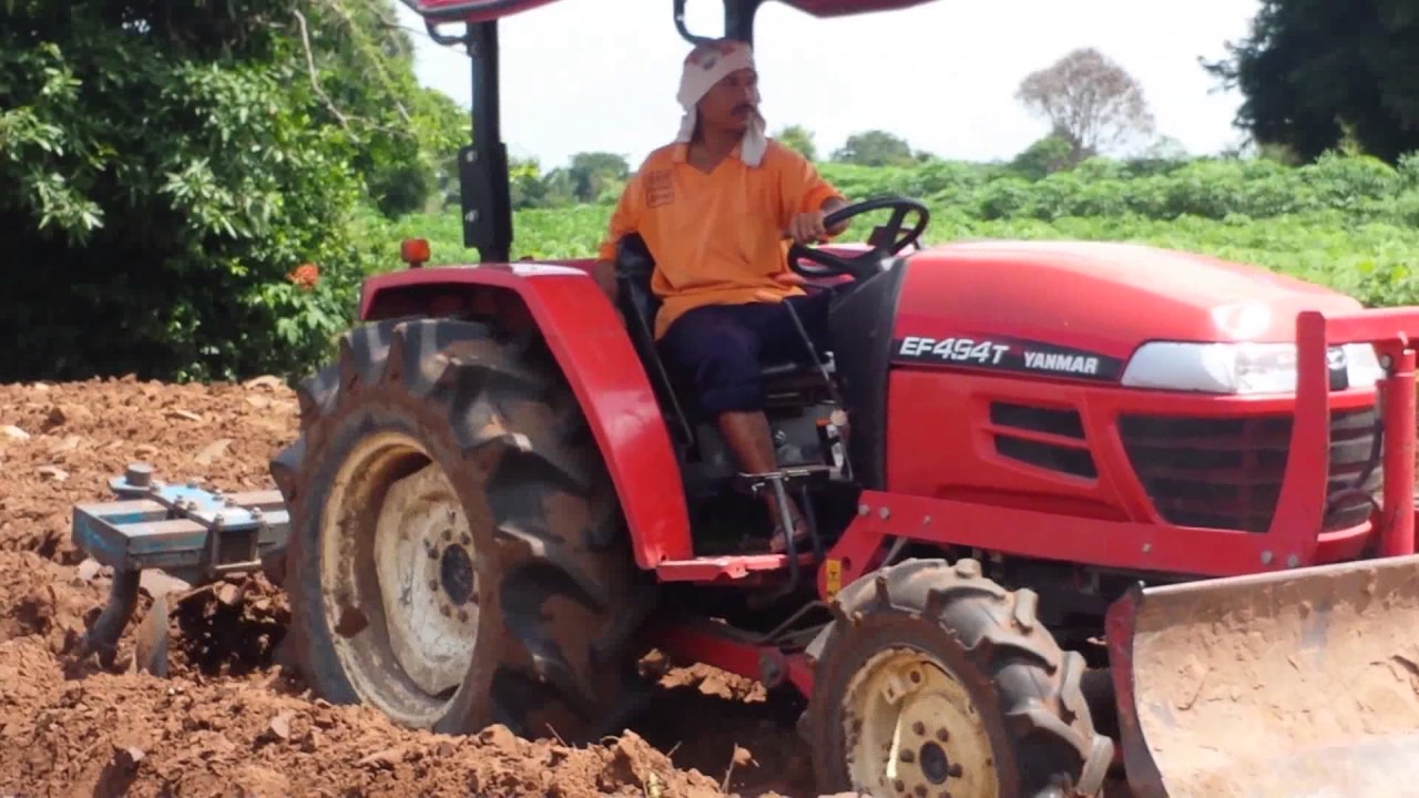 รถไถ YANMAR EF 454T ไถดินยกร่องปลูกมันสำปะหลัง รถแรงๆ TRACTOR - YouTube