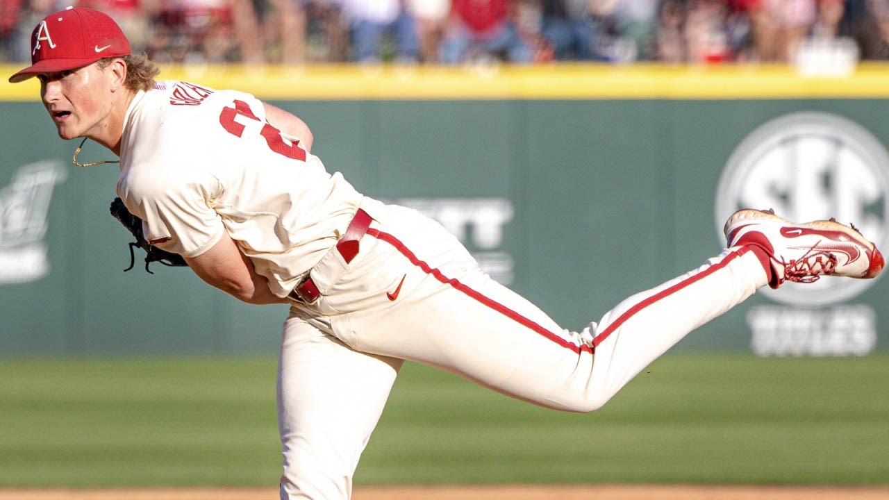 Brett Dolan previewing Razorbacks' series with Texas starting Thursday ...