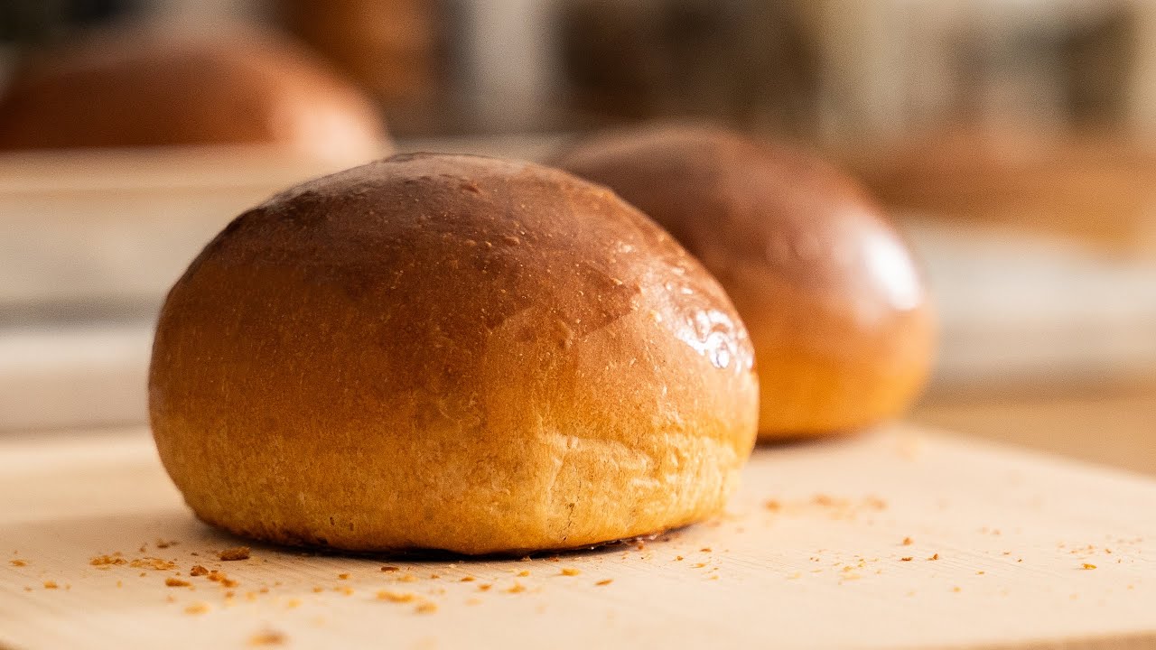 The 4-hour Burger Bun Recipe You Need To Try! - YouTube