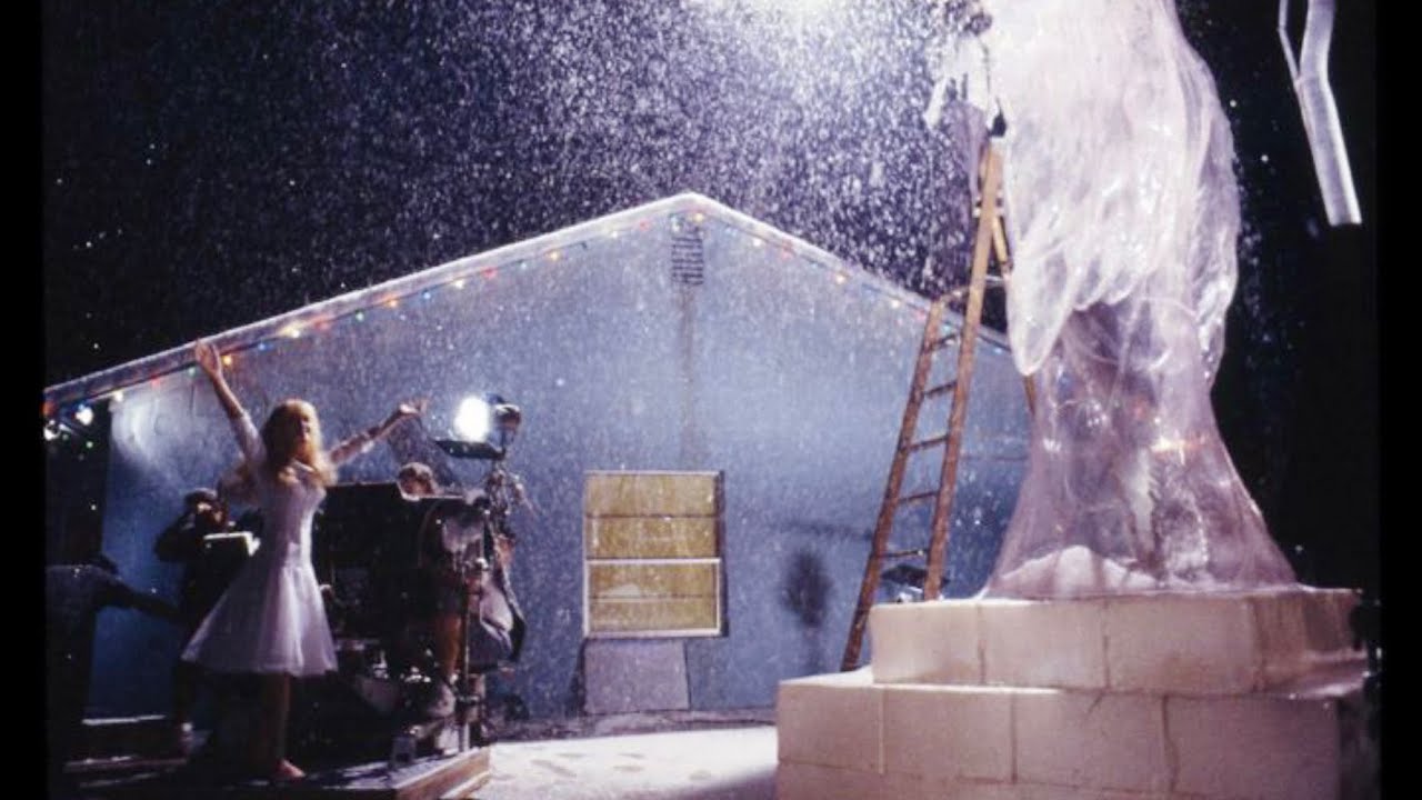 Edward Scissorhands | Ice Dance | You - YouTube