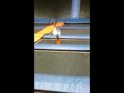 NEW TRAMPOLINE FAIL FUNNY VIDEO 2015