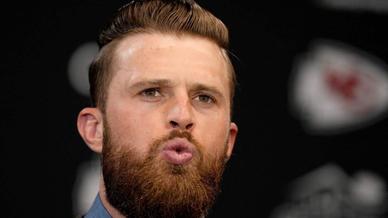 Comedian Alex Stein slams backlash over NFL star's commencement speech ...