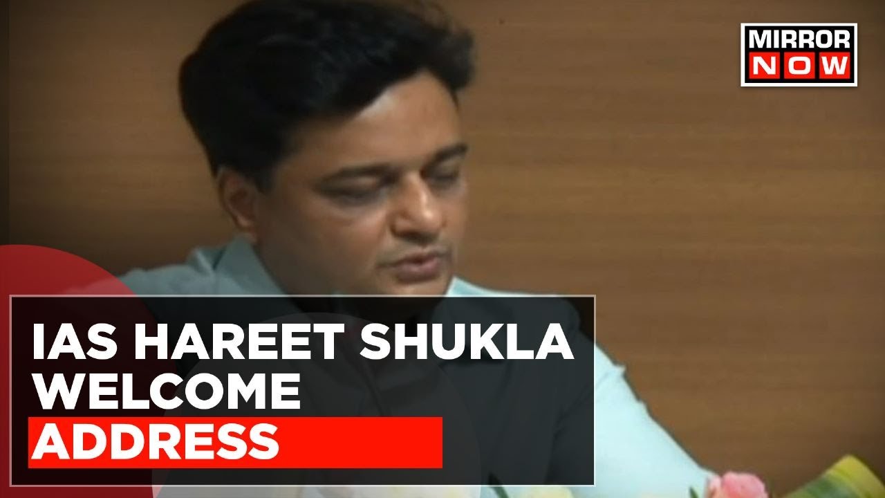 IAS Hareet Shukla Addresses MoU Signing Ceremony Between Filmfare ...