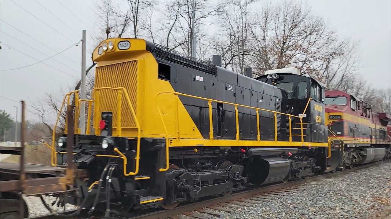 WAMX SW1500 Switcher trailing on KCS MVNKC with Rear DPU 12/21/22 - YouTube
