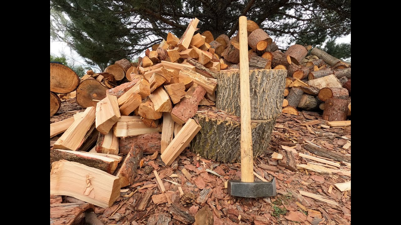 Chopping Winter Wood with Helko Werk German Maul - YouTube