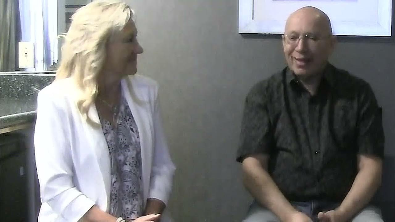 Darryl Anka confirms Bashar's Spaceship is over Bell Rock in Sedona - YouTube