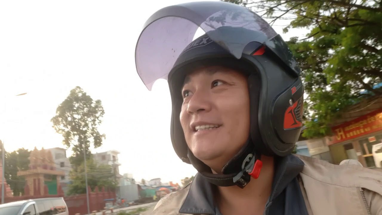 Visit Cambodia Ep 115 - Chrey Thom (Cambodia-Vietnam Border) - YouTube