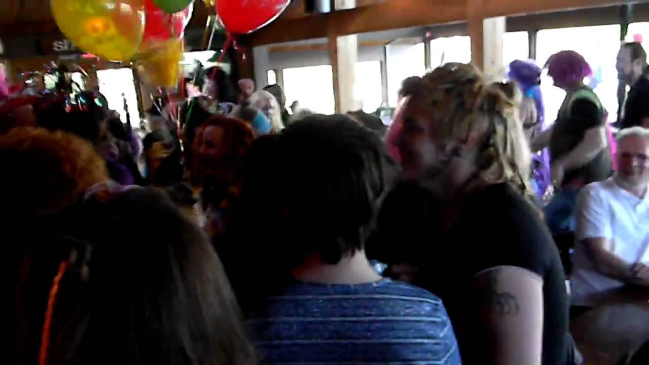 German Sparkle Party Flash Mob - YouTube