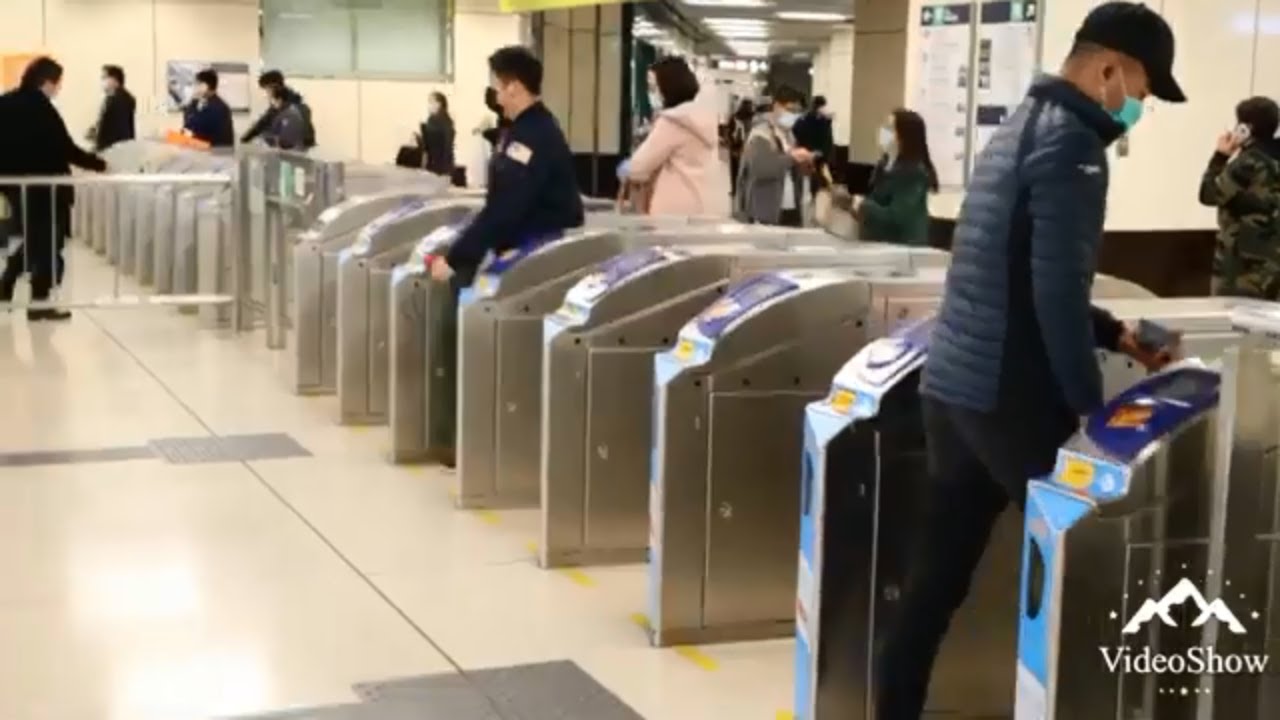 HONG KONG SUBWAY TRAIN PART ONE #hongkongtrain#ridewithme - YouTube