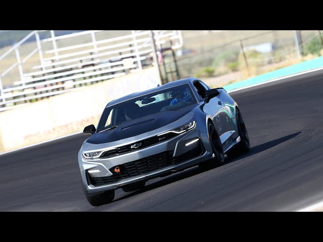 1:31.905 Willow Springs Raceway (Big Willow) Chevrolet Camaro6 SS 1LE ...