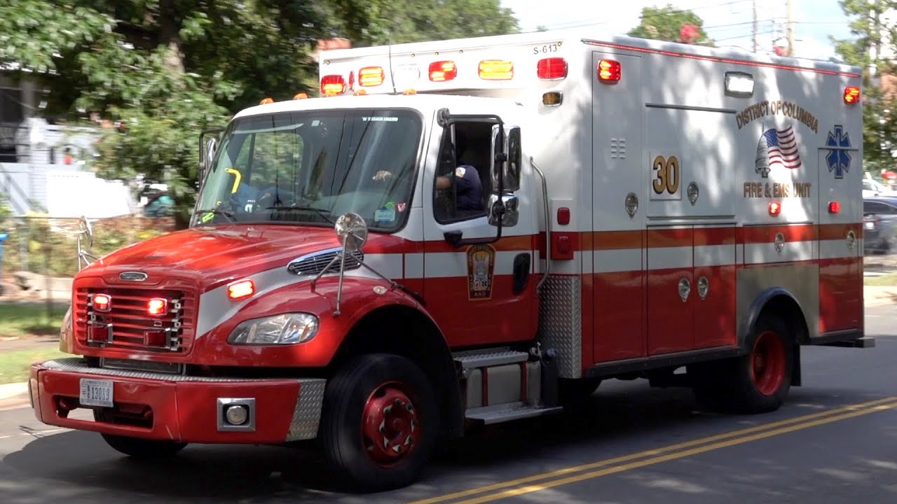 District of Columbia Fire & EMS Ambulance 30 Responding - YouTube